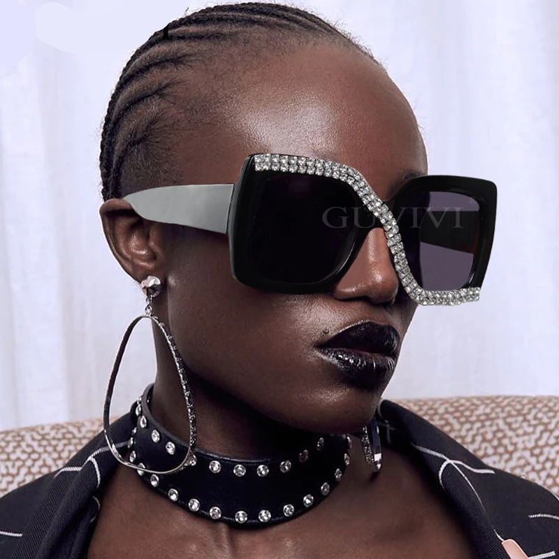 One Piece Rhinestone Glasses - The Hot Spot
